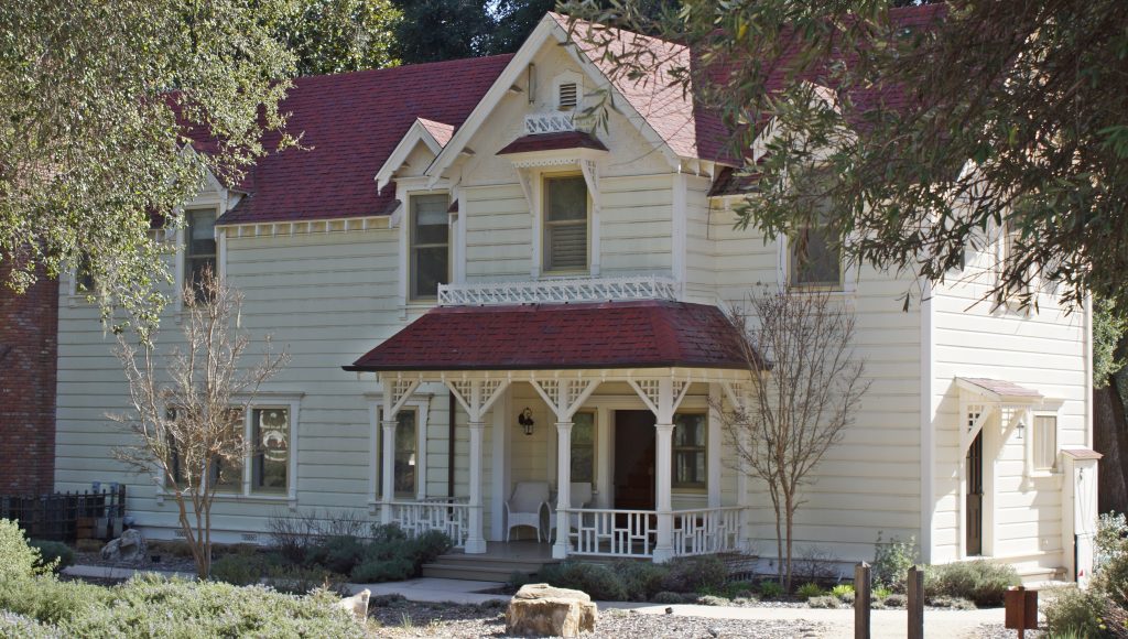 Halter Ranch Vineyard : From Thoroughbred Horses to Tempranillo Grapes ...